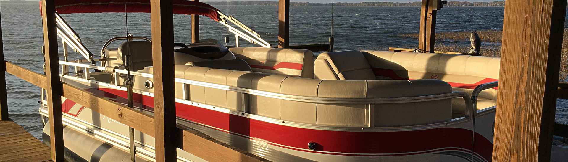 Mobile boat detailing, pontoon detailing, boat repair, gel coat repair